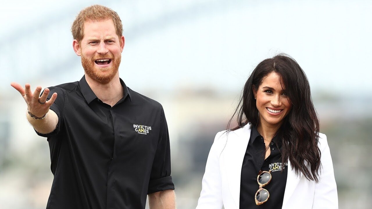 Prince Harry and Meghan Markle a ‘cancer’ in the Royal Family - YouTube