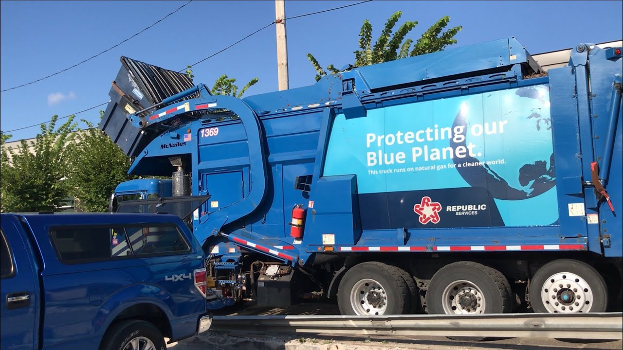 Republic services front loader on trash - YouTube