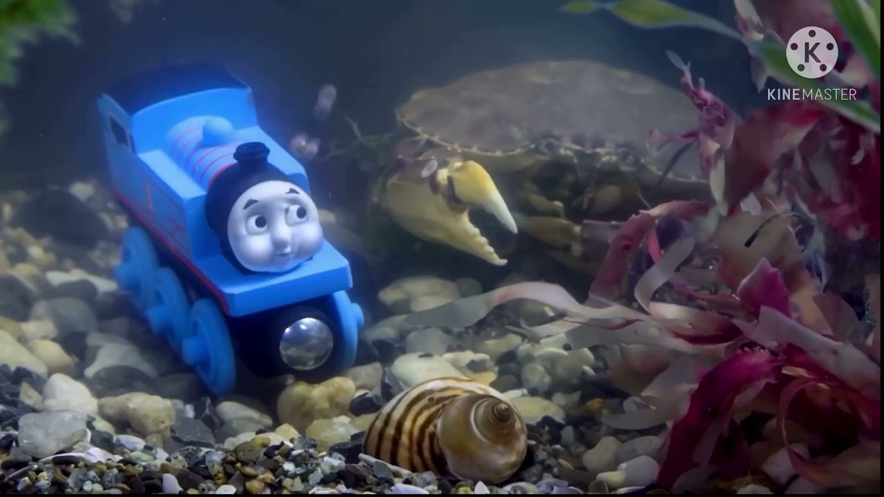Thomas hold his breath underwater for 1 min - YouTube