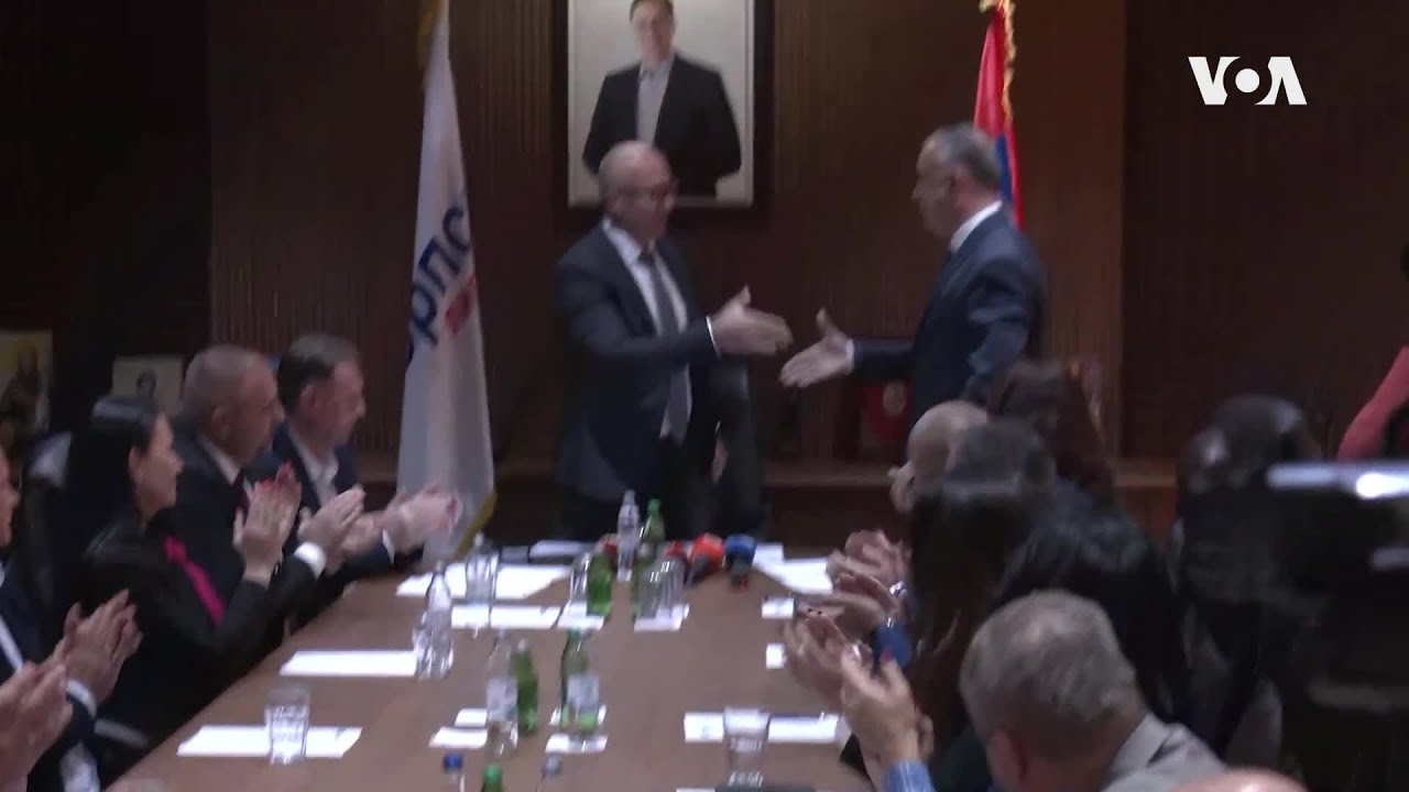Zlatan Elek izabran za predsednika Srpske liste na Kosovu - YouTube