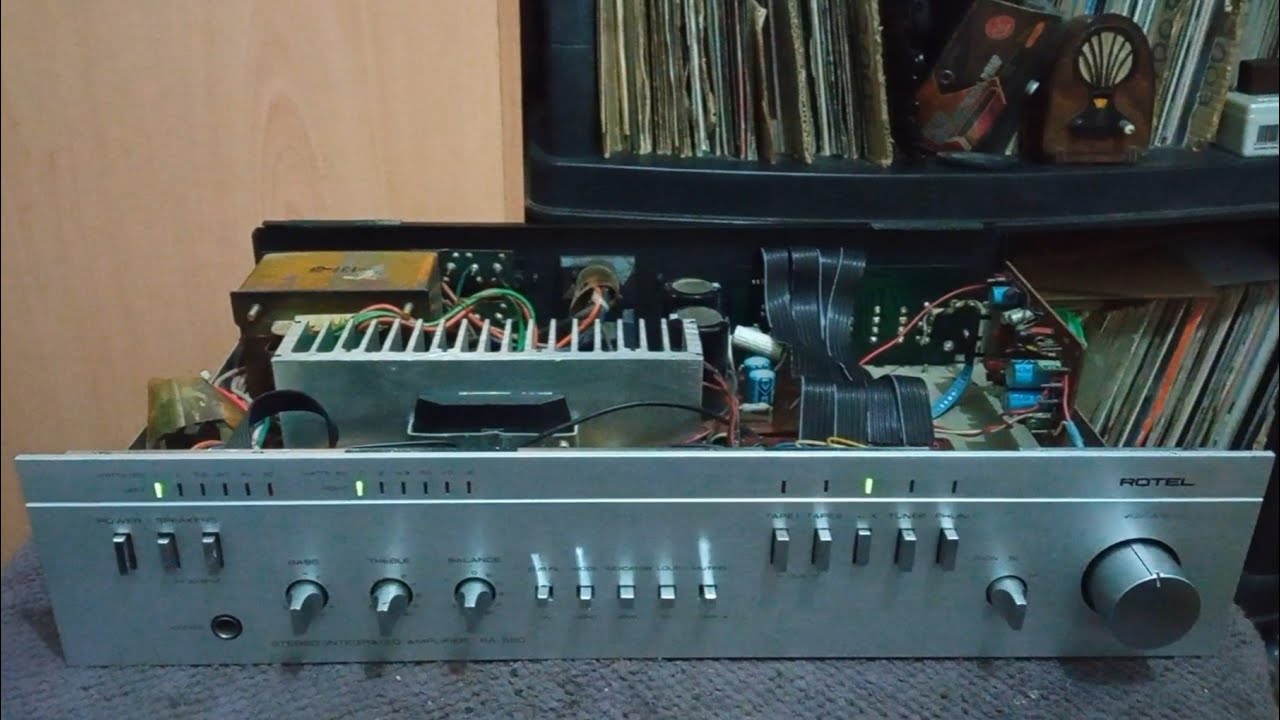 Rotel RA-550 Stereo integrated Amplifier - YouTube