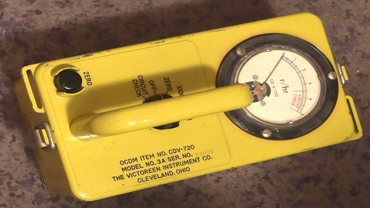 US CDV 720 Beta/Gamma Radiation Detector - YouTube