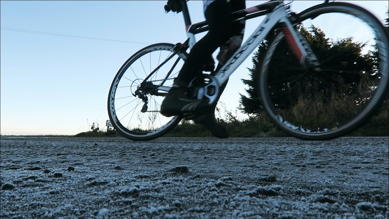 FELL OFF MY BIKE! - YouTube
