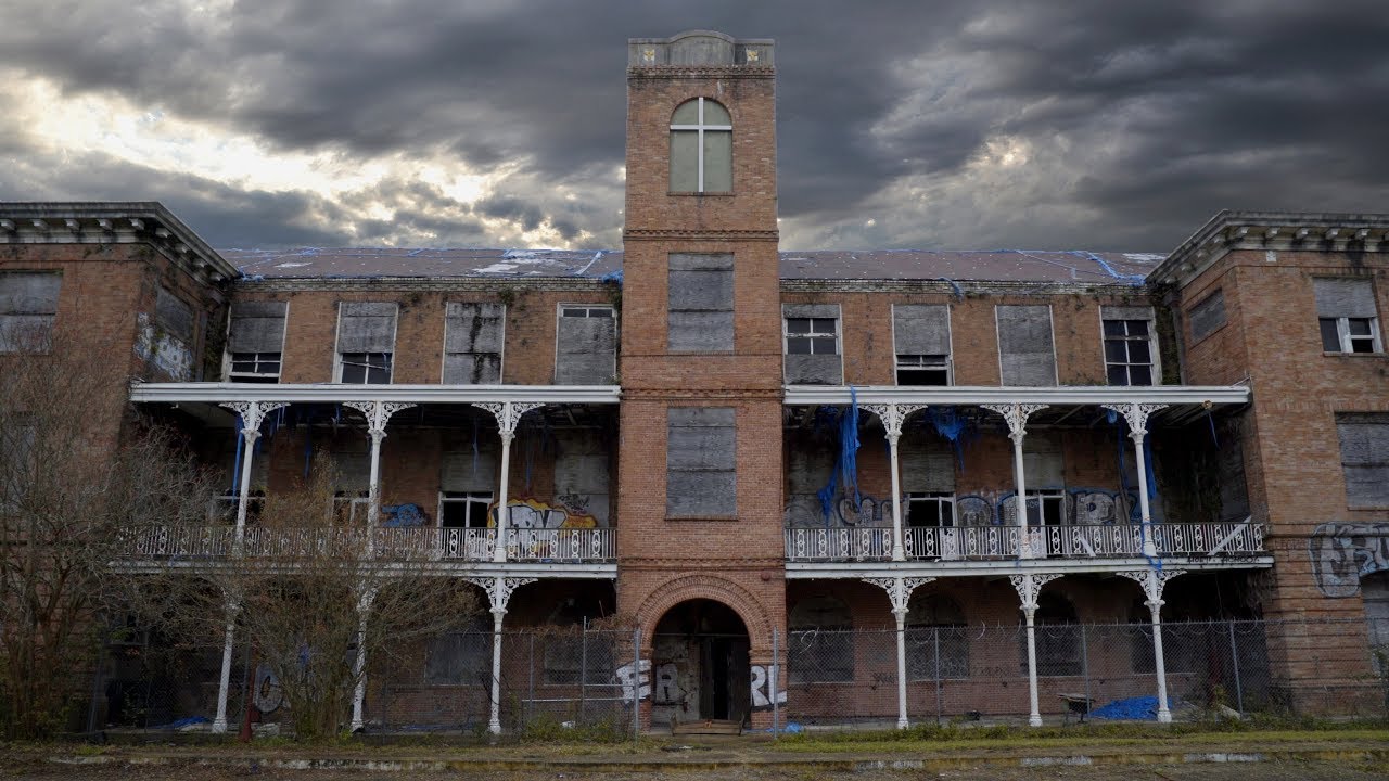 Abandoned School - Destroyed by Hurricane Katrina - YouTube