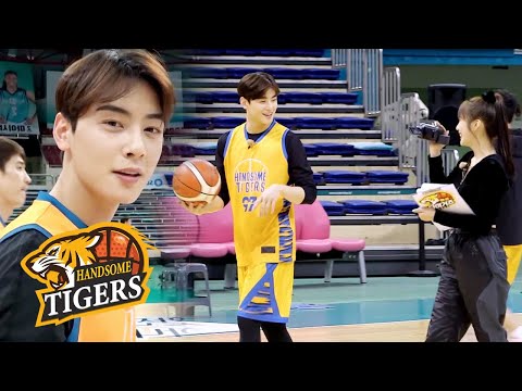 Joy speaks to Eun Woo, who has been on fire recently [Handsome Tigers Ep 12]