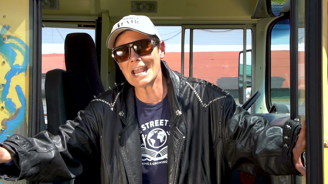 3 County Fair - Magic Bus - YouTube