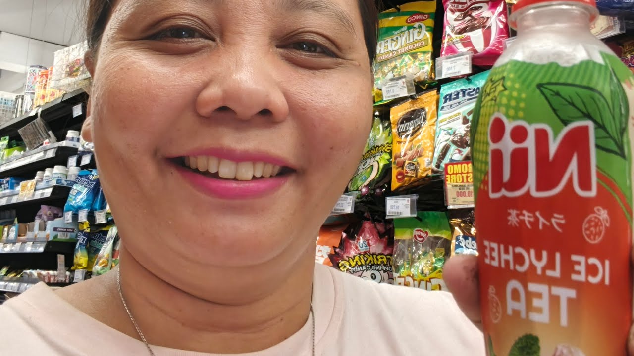 onzi channel sedang live sekarang!makan cookie good time guys.. 😋 - YouTube