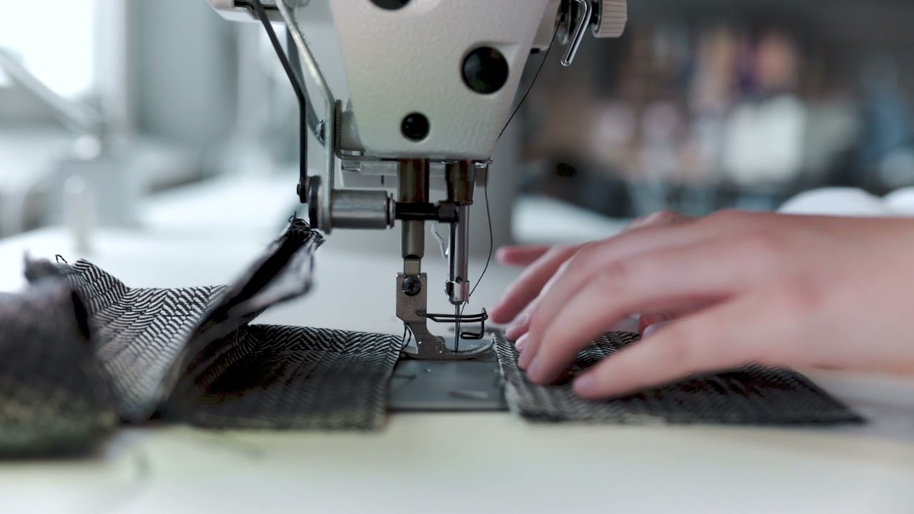 Seam slippage test • Enschede Textielstad - YouTube