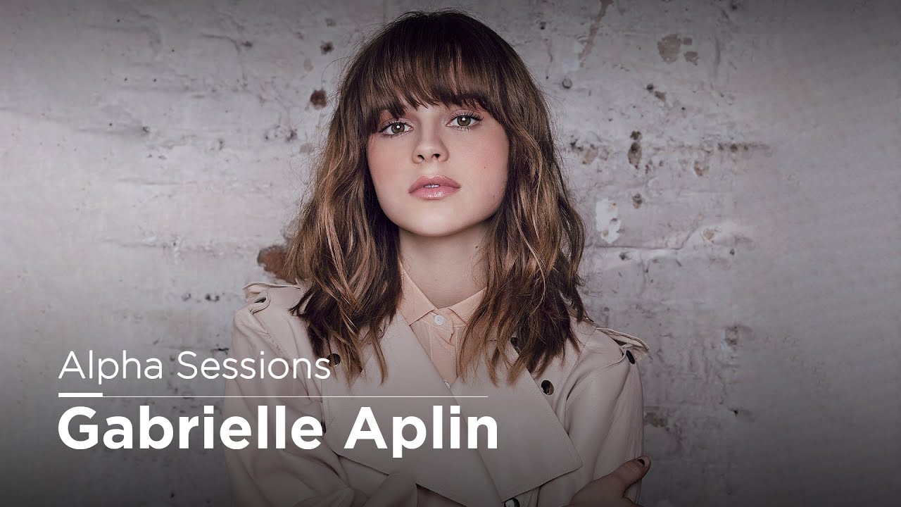 Alpha Sessions apresenta Gabrielle Aplin (completo) | Alpha - YouTube