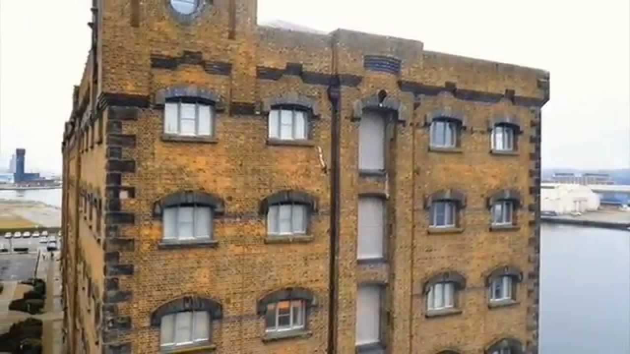 The Tate & Lyle building Merseyside April 2015 - YouTube