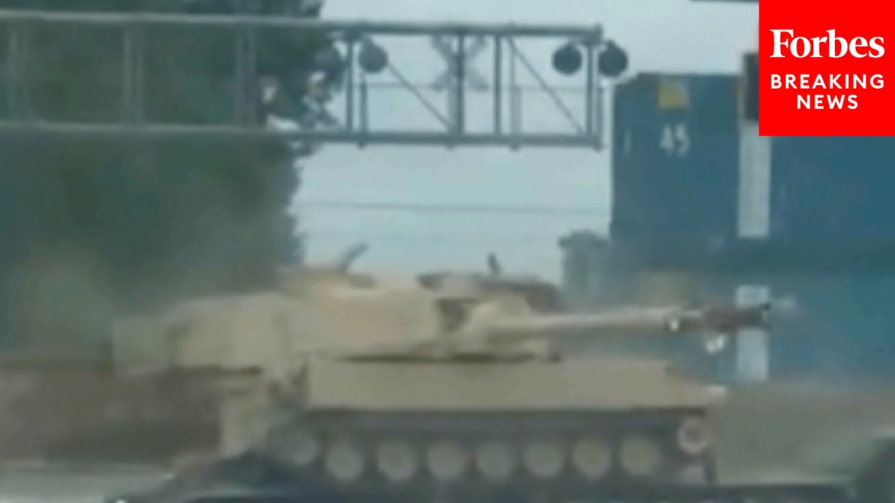 DRAMATIC VIDEO: Train Collides With Trailer Hauling A Tank In Goose ...