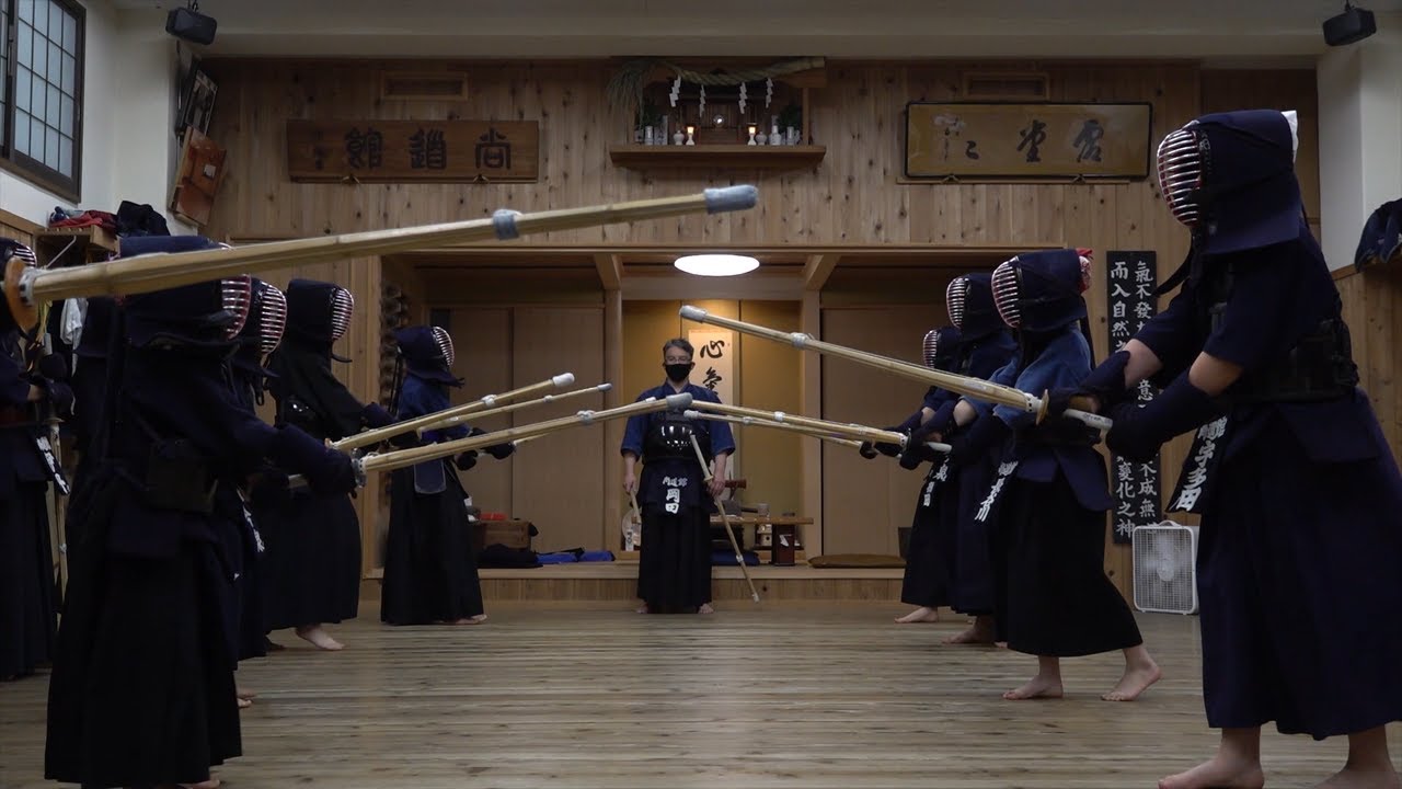 Kendo - O Espírito da Espada do Samurai - YouTube