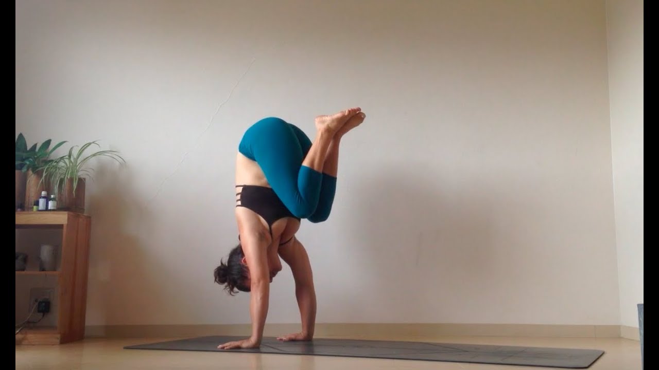 Jumping to Tuck Handstand - YouTube