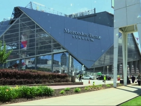 First Look Inside Atlanta’s $1.5 Billion Stadium - YouTube