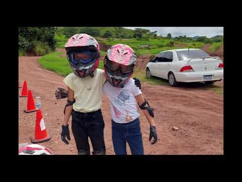 Una pequeña aventura con mi hermana - YouTube