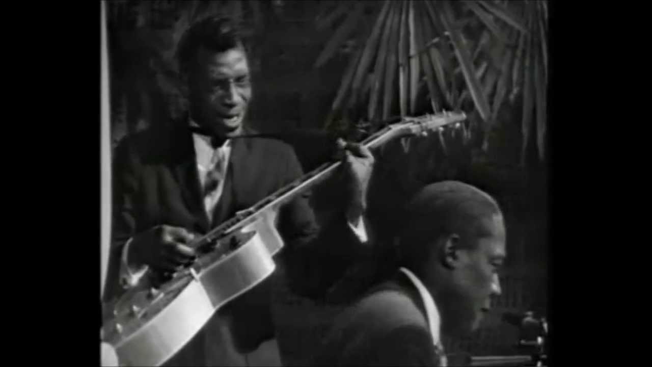 "Every Day I Have The Blues" (Memphis Slim) - Matt Pozdol - YouTube