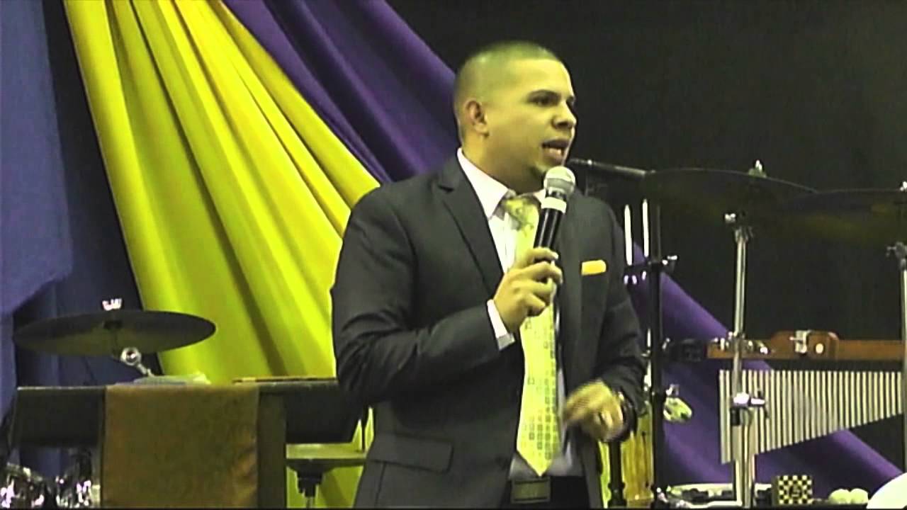 4to Aniversario Evangelista Bryan Caro - YouTube