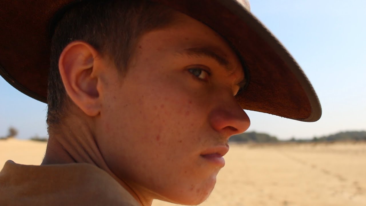 Wild West Standoff Scene - YouTube