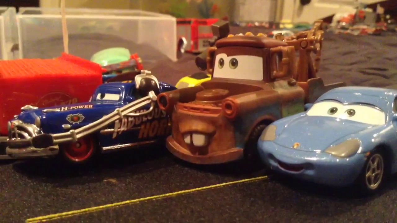 Cars series 3 ep 12 back at the race - YouTube