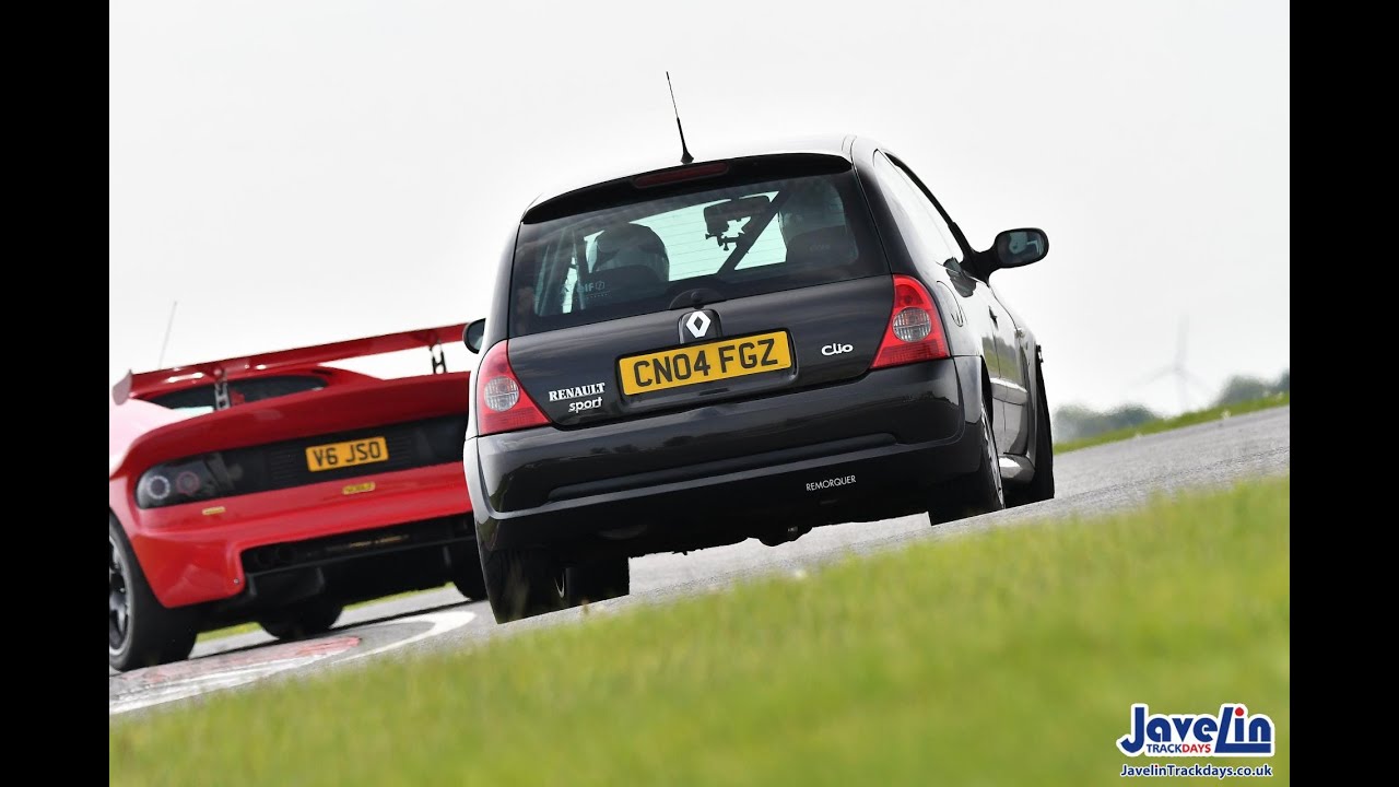 Clio 172 Best of 2022 Track Days - YouTube