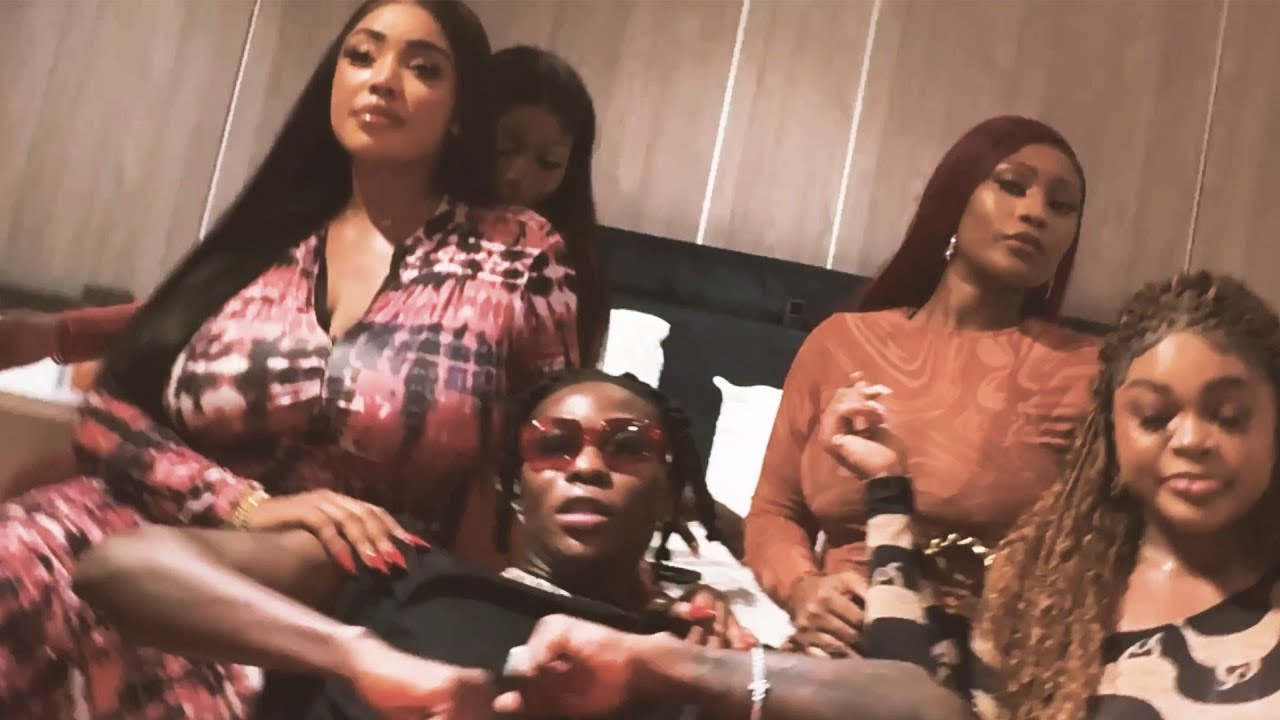 Reekado Banks - Mukutu (Official Visualizer) - YouTube
