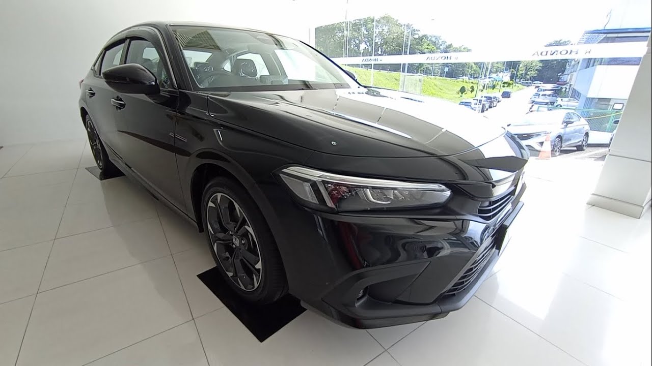 Honda Civic sedan (FE1) 1.5T CVT black walkaround exterior and interior ...