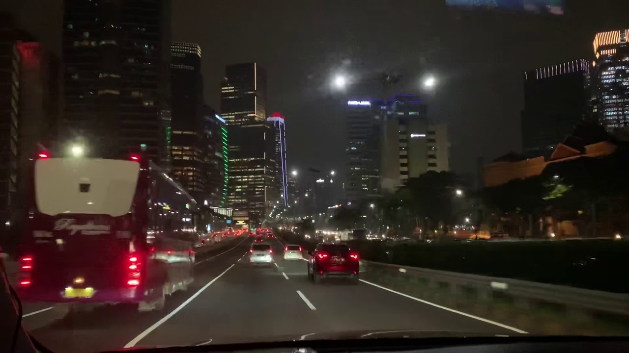 Amazing drive through downtown Jakarta - YouTube