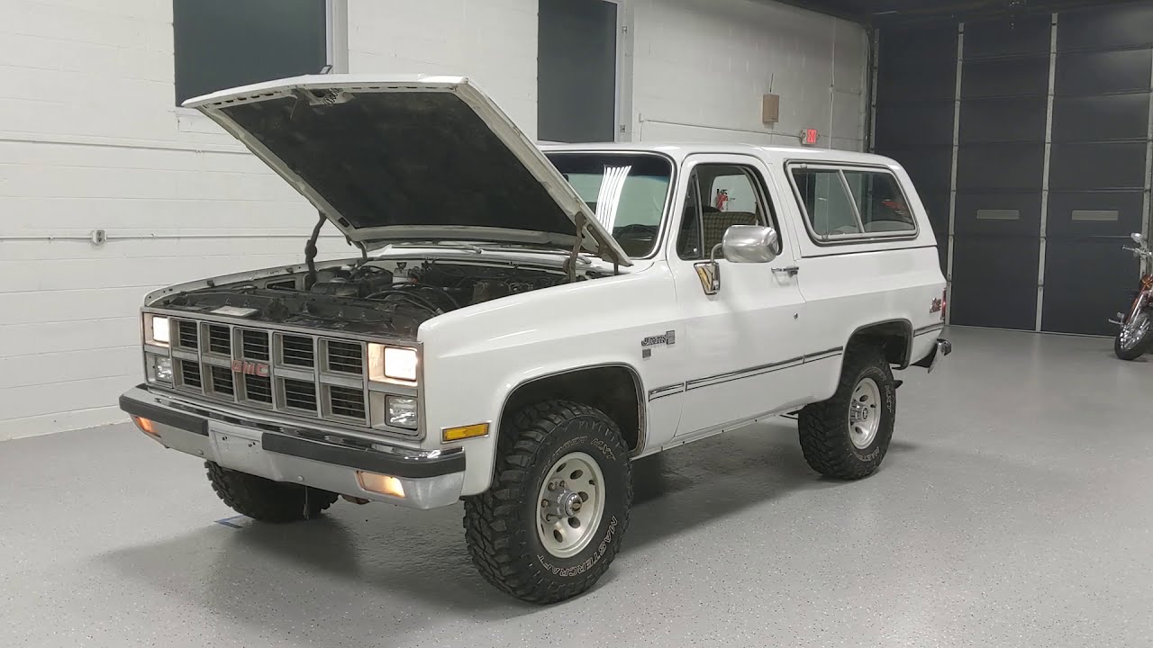 1982 GMC Jimmy Sierra Classic Diesel 4x4 Walk Around - YouTube