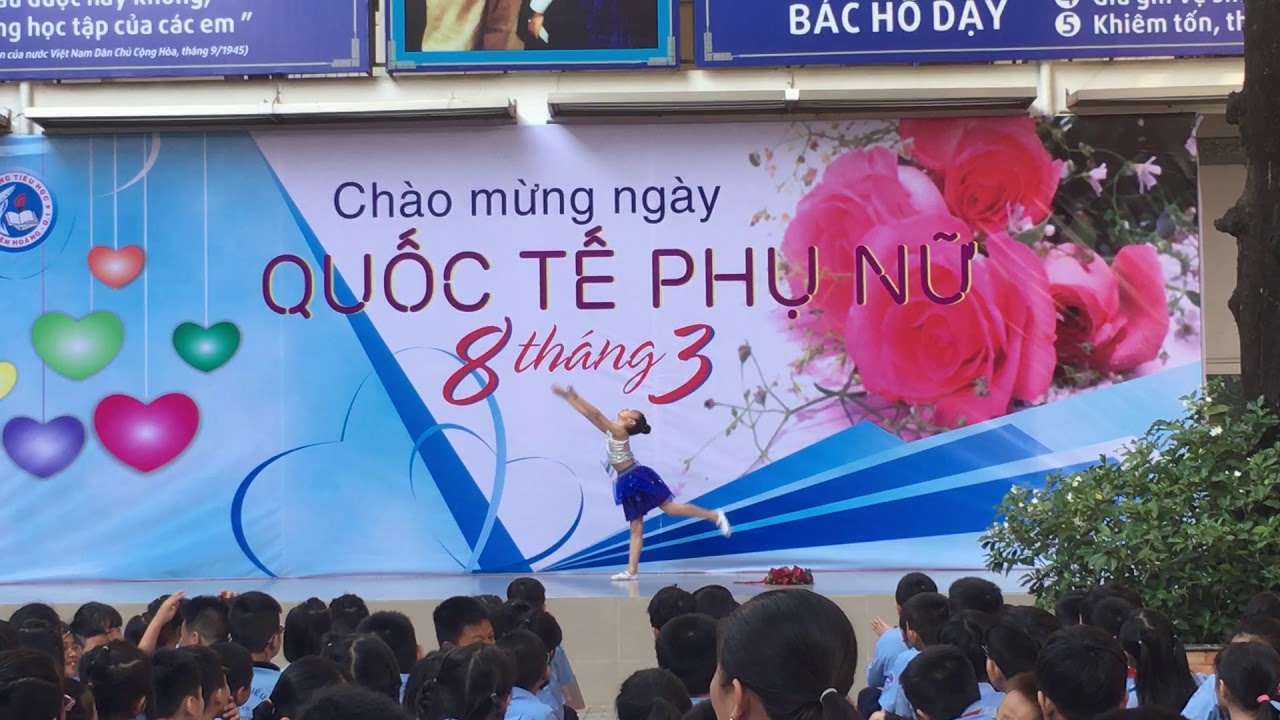 Thể dục Nghệ thuật - Selina Phan - Bông hồng tặng cô - YouTube