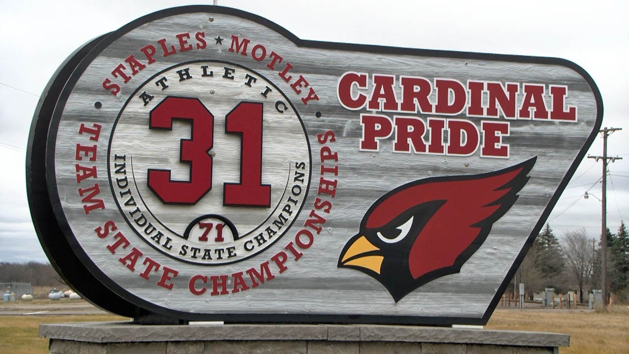 Staples & Motley Rally Around Football Team Ahead of State Championship ...