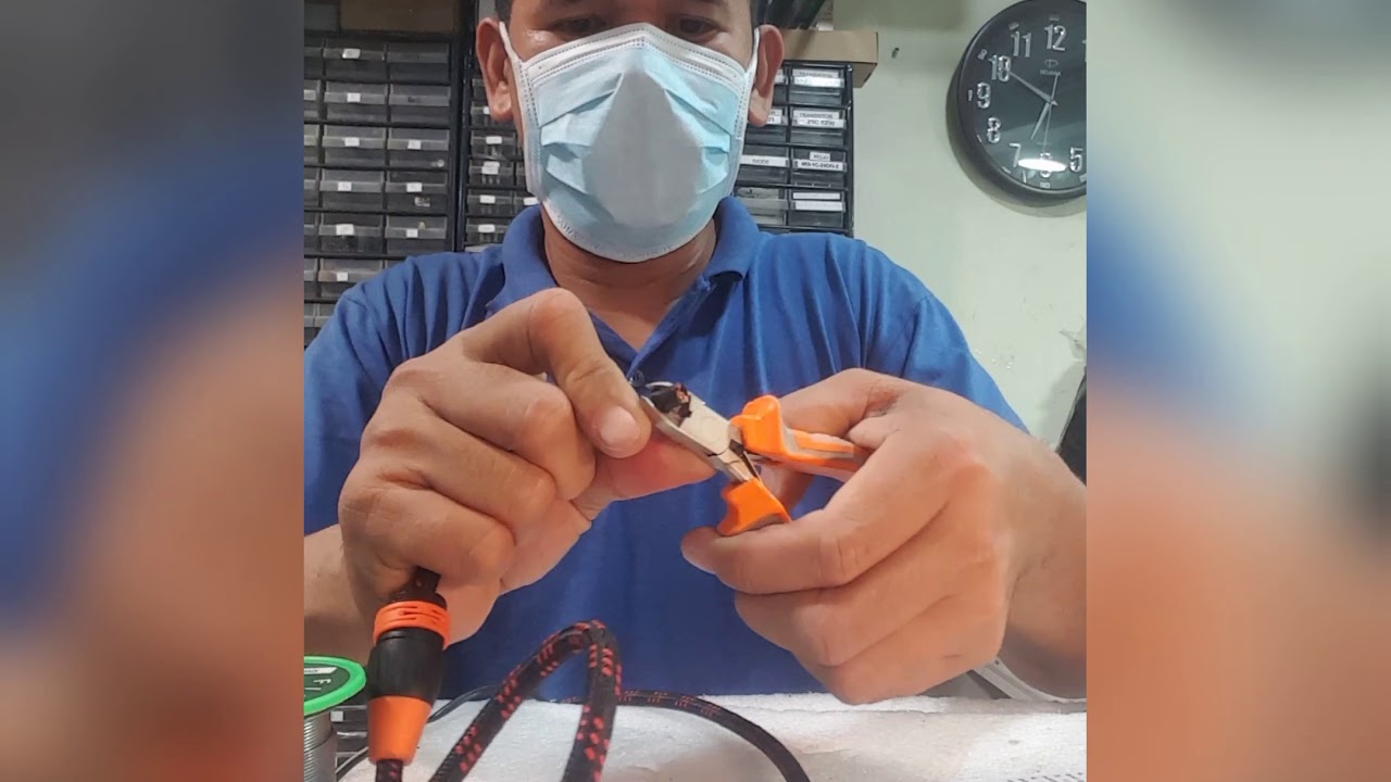 Easy make wire for Mic - YouTube