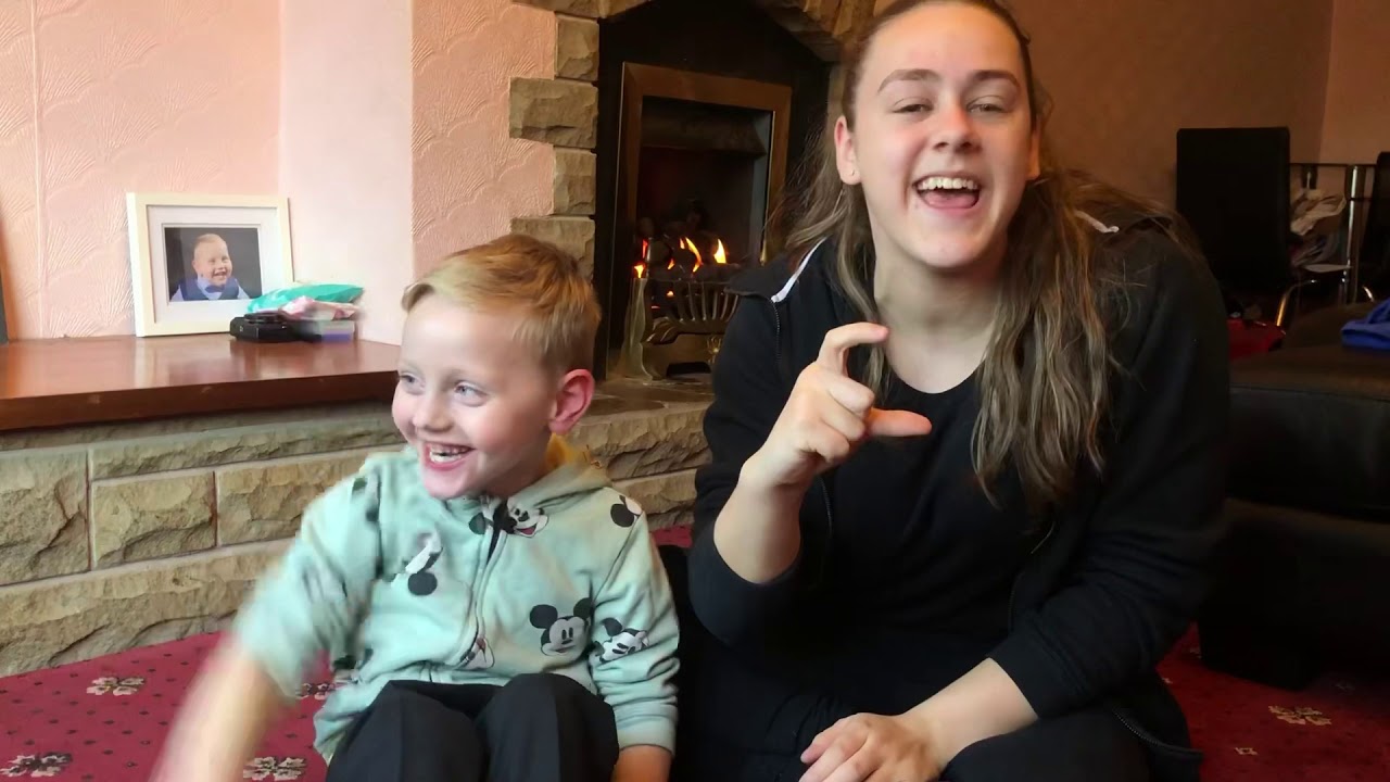 Sign along with us - GYMNASTICS - makaton - Jade and Christian Kilduff ...