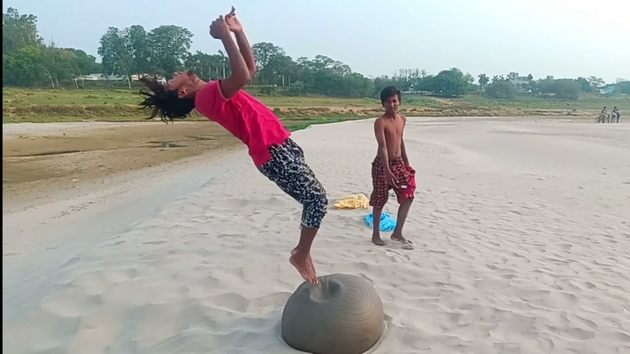 Back Jump Stunt practice time Video by Sunny Arya Back Flip Stunt - YouTube