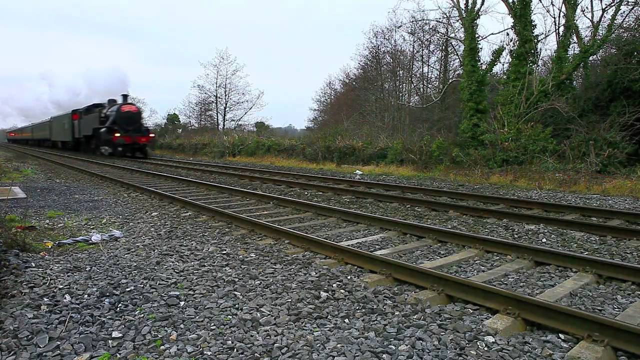 RPSI No 4, Irish Steam train excursion passing at speed - YouTube