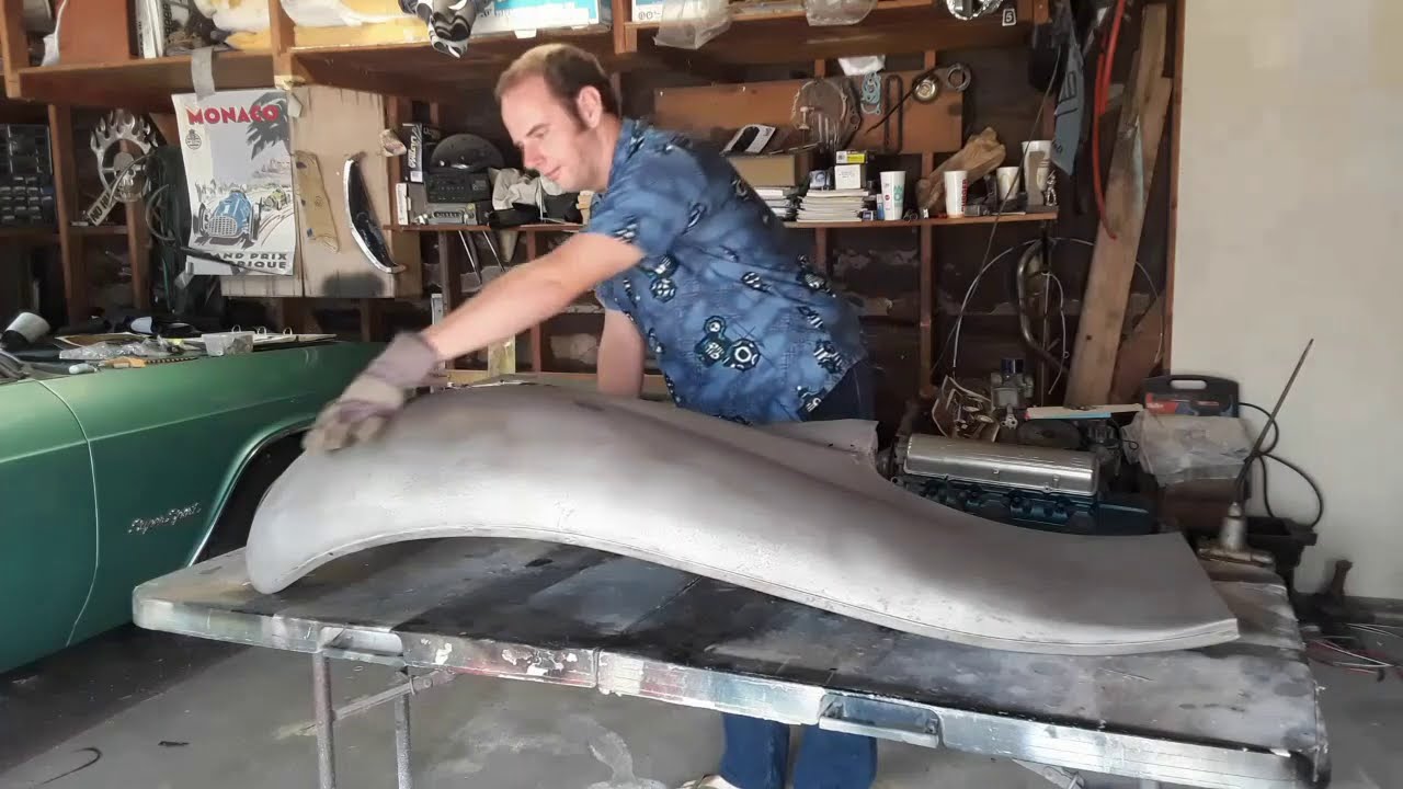 Restoring 2 1930-31 Ford model "A" front fenders - YouTube