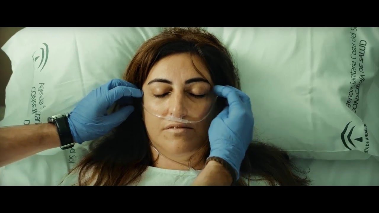 WALKMAN - Tráiler (2016) - YouTube