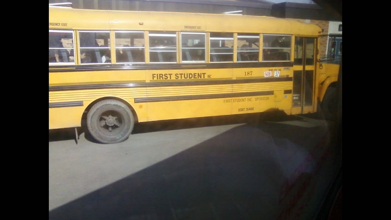 Wallkill School Buses HD - YouTube