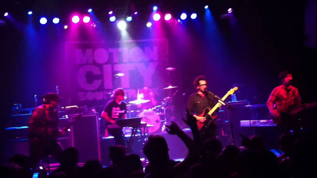 Motion City Soundtrack-Hello Helicopter Live at Irving Plaza 4x2x7 9/10 ...