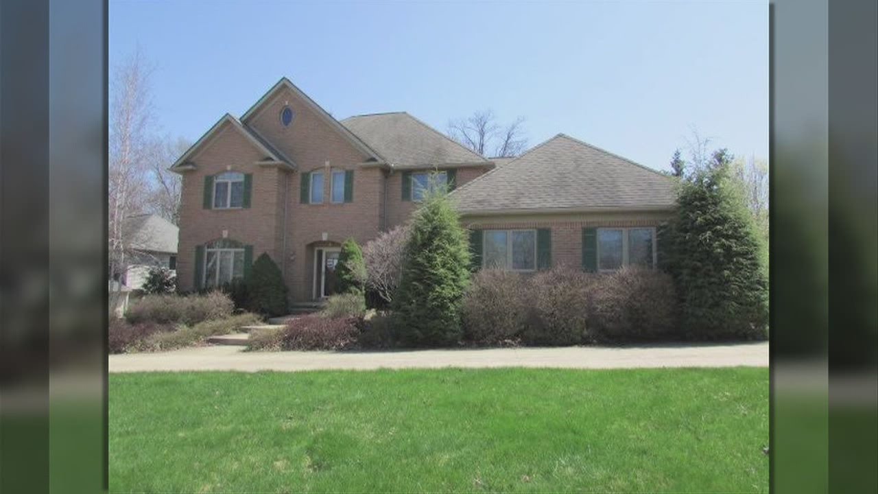 Jimmy Dimora's house up for sale - YouTube