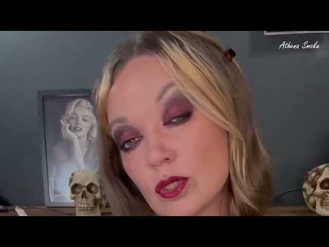 Beautiful Women Smoking Cigarettes — New Compilation