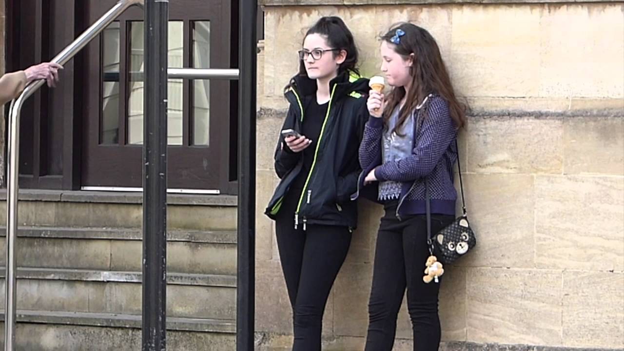 Boo Hewerdine - "Hometown' - YouTube