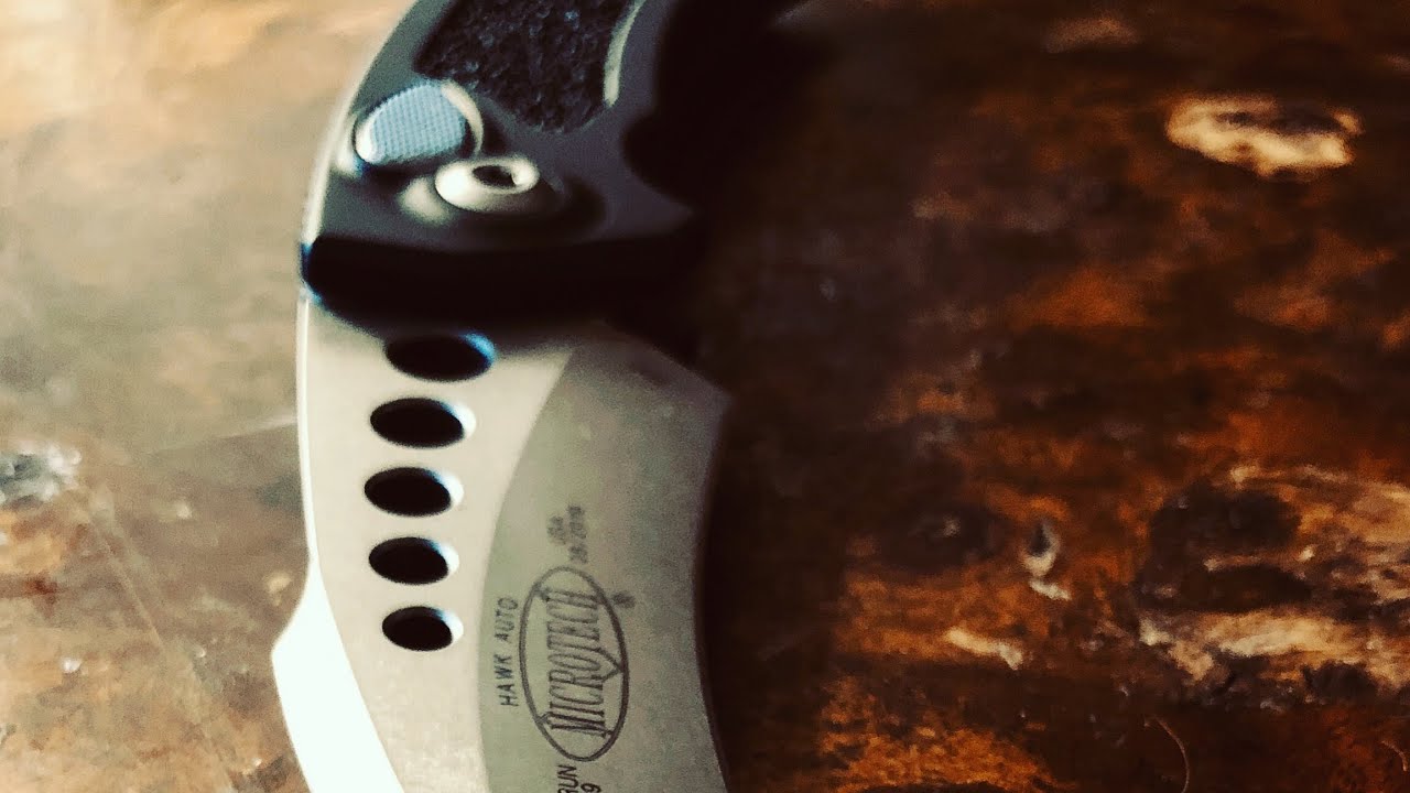 Rapid fire review of the microtech hawk auto - YouTube