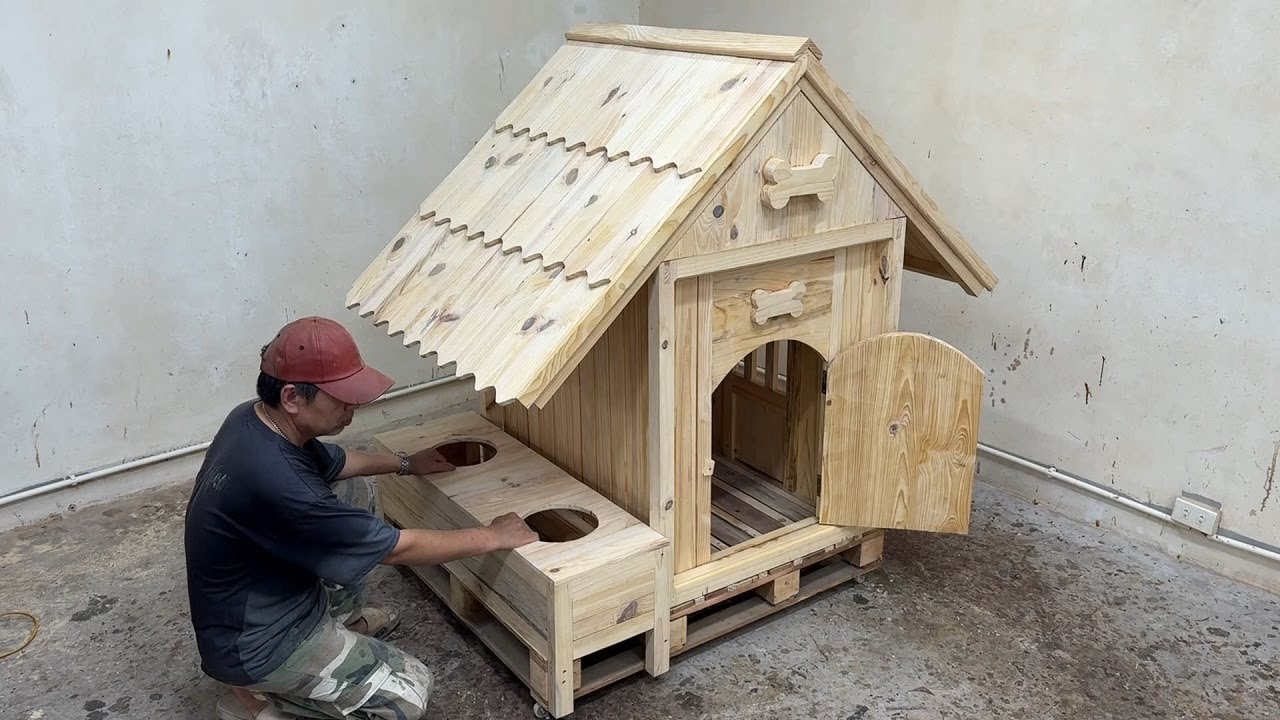 How To Build A Big Wooden House For Your Pet Dog. Very Happy Dogs ...