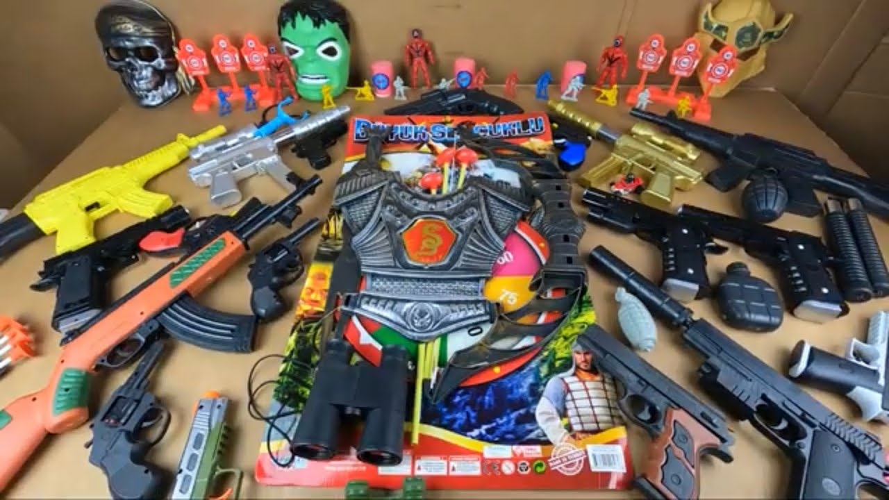 Toy Gun and Rifle Collection, Sniper Rifles, Shotguns, Karambit Knives ...