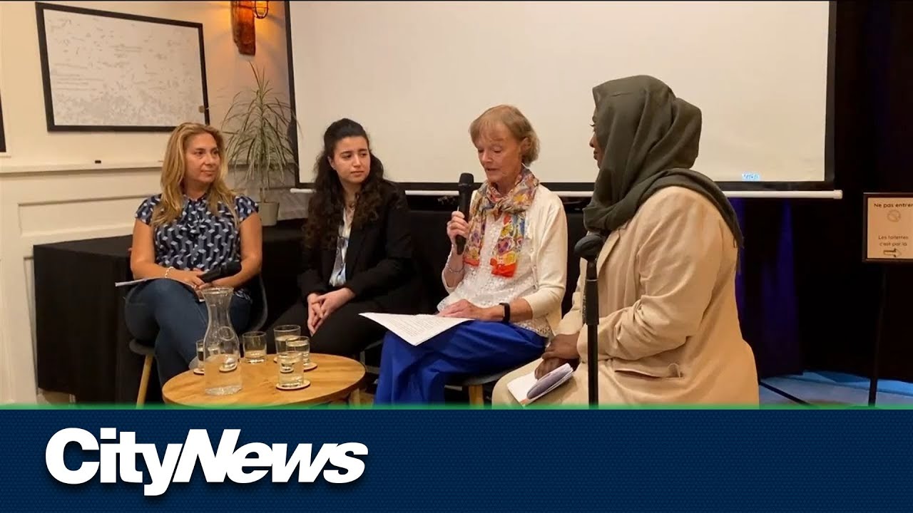 Giving asylum seekers a voice - YouTube