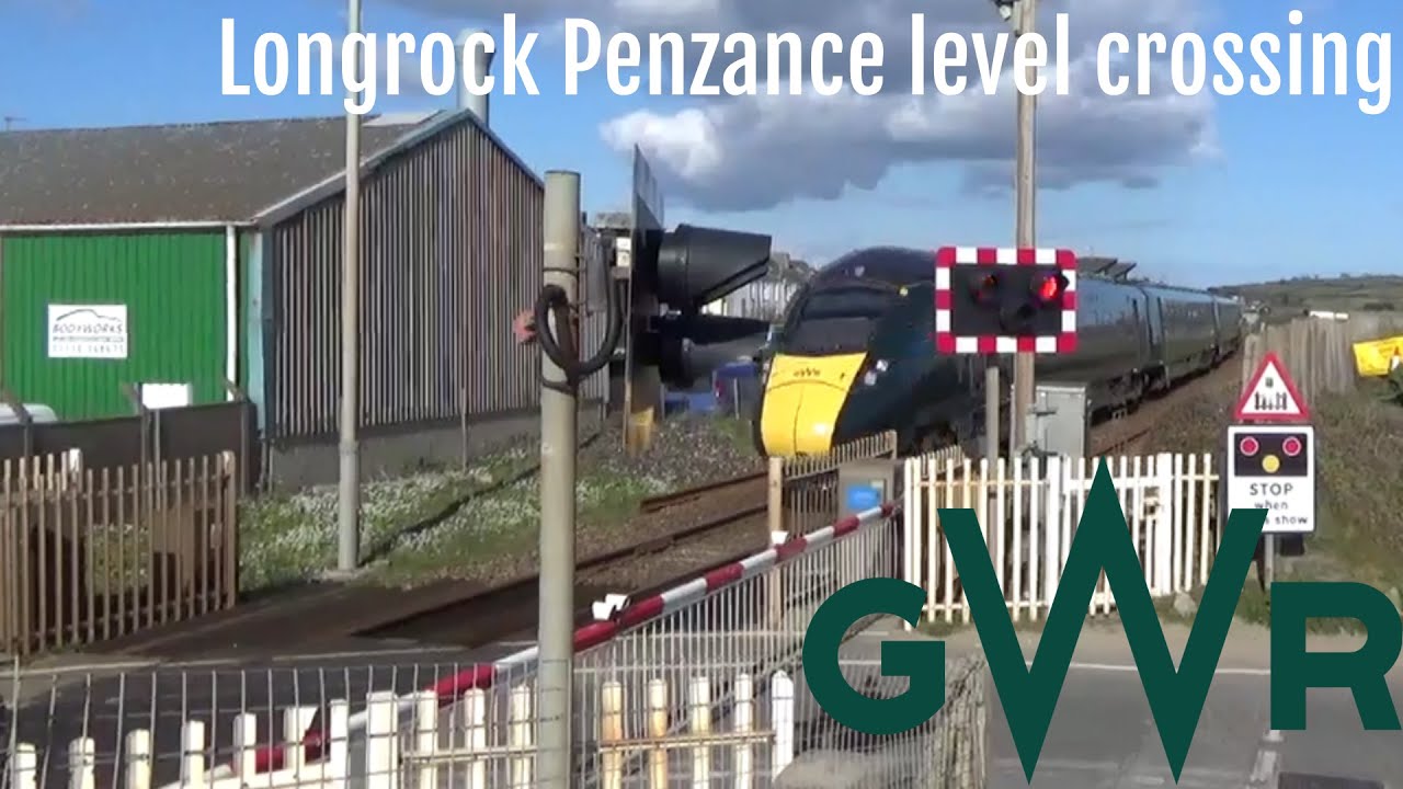 Longrock Penzance level crossing (GWR) - YouTube