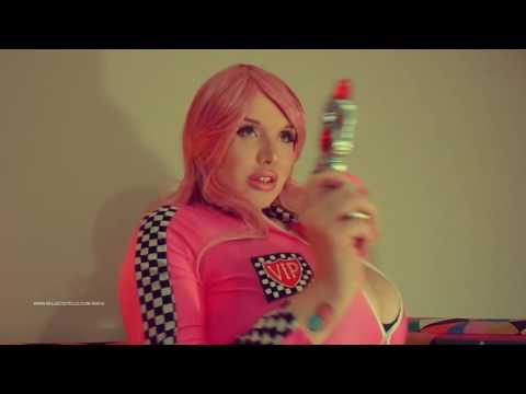 Bella Coltello's Blog for Members BIG BOOBS SHOW