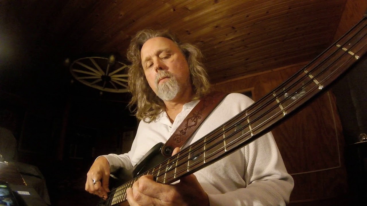 EVERYTHING CHANGES-STAIND-BASS COVER - YouTube