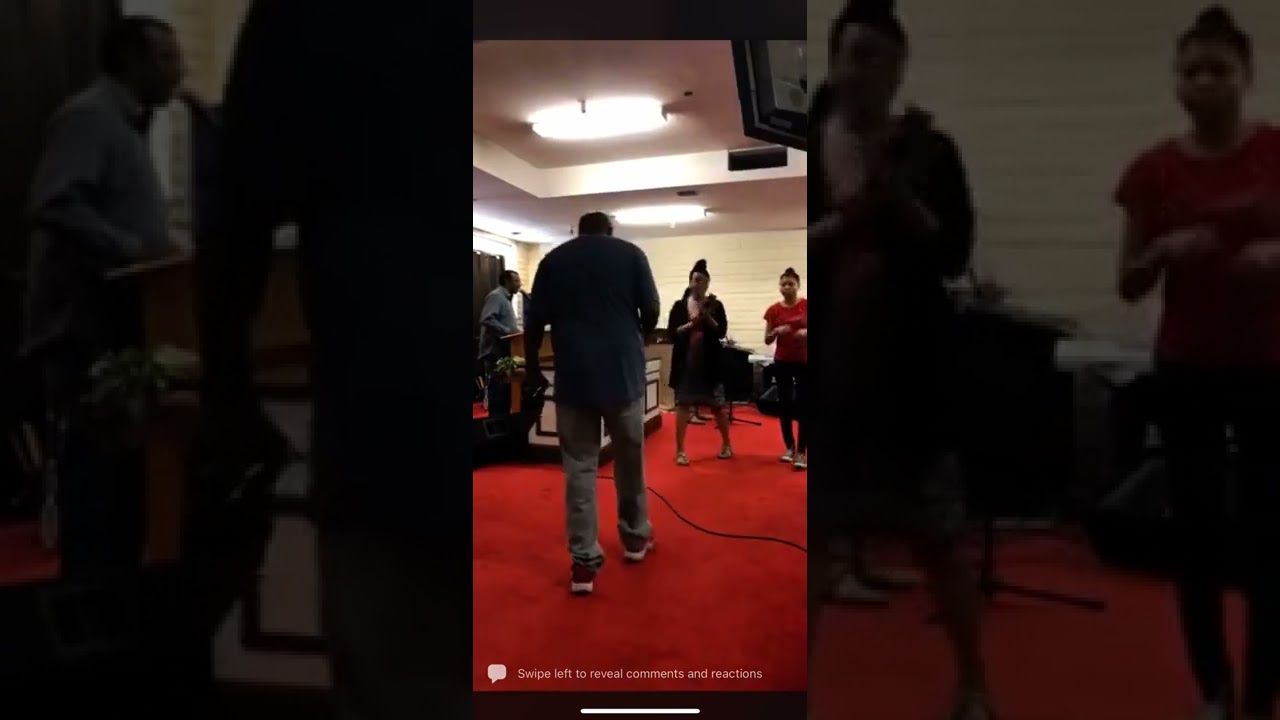 Praise Break!! Pastor Tony Morrell Sr. - YouTube