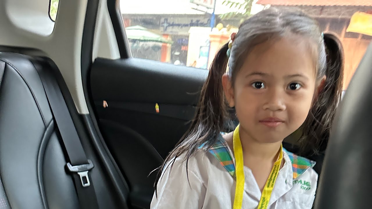 Sethika tells mommy about her holiday at mommy hometown - YouTube